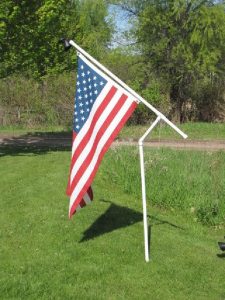 20 Homemade DIY Flagpole Plans and Ideas - Suite 101