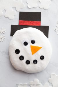 30 Easy Snowman Crafts and Ideas for Kids and Adults